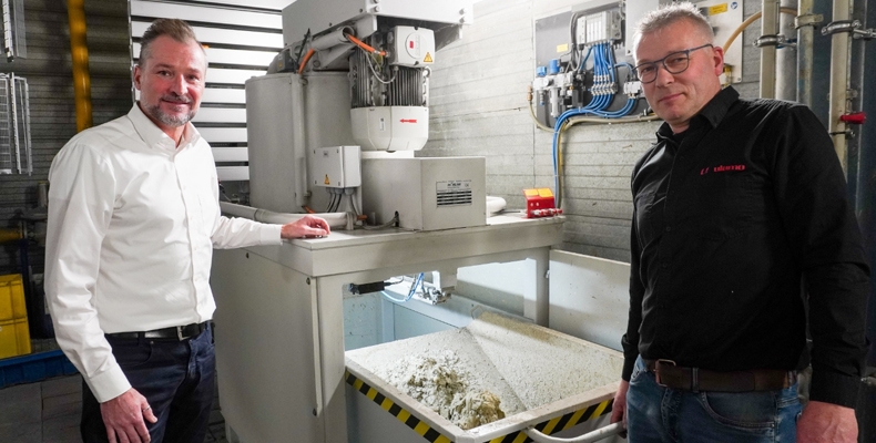 Reinigung von Vorbehandlungsbädern durch Zentrifugen - marketSTEEL de